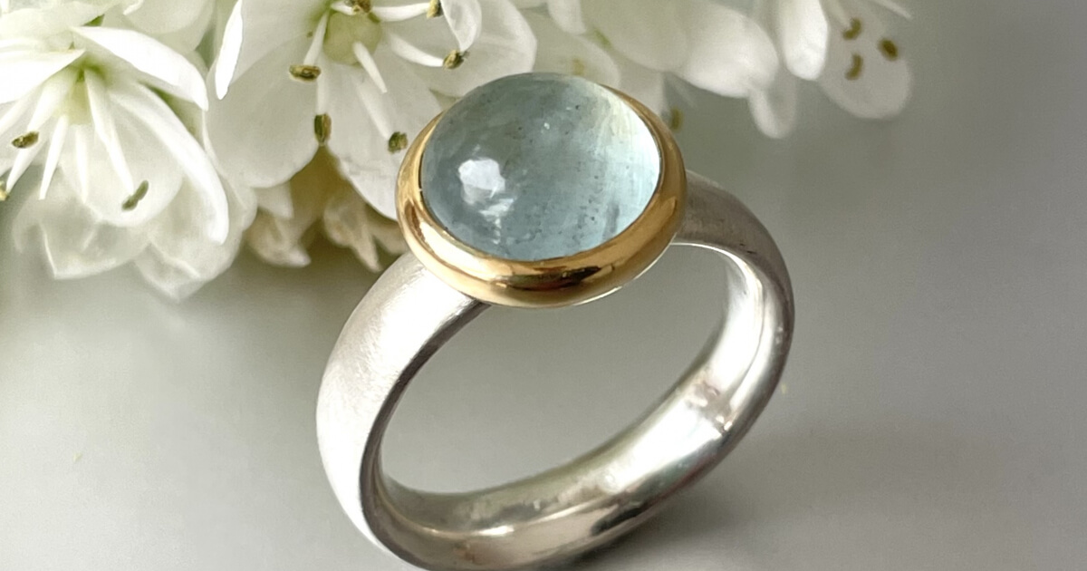 Handgefertigte breite Ringe aus Sterlingsilber mit Gold aus unserer ...